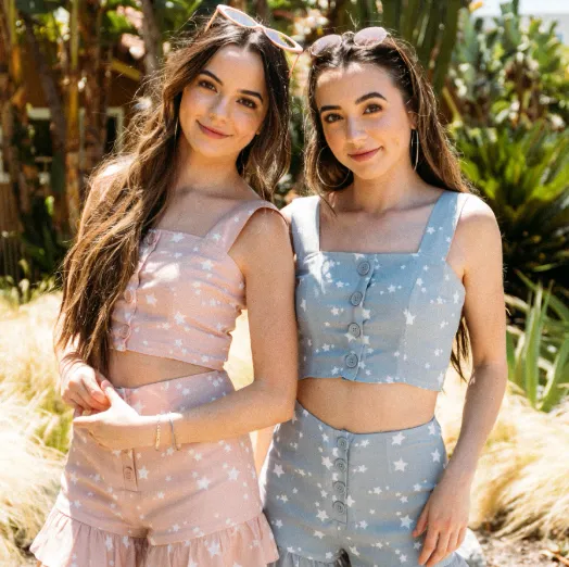 Merrell Twins Age – A Complete Biography Of The Famous YouTube Duo ...